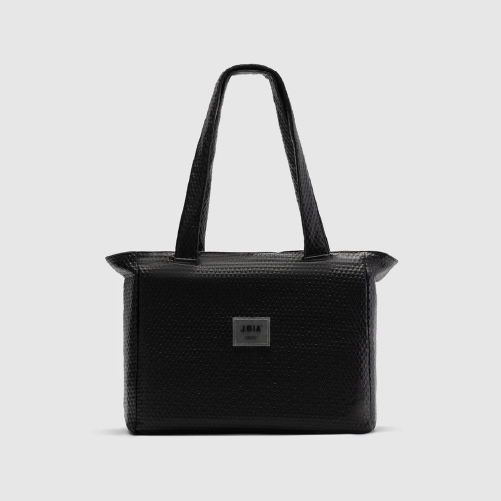 JOIA MAGAZINE - Revista impresa y digital sobre artes visuales