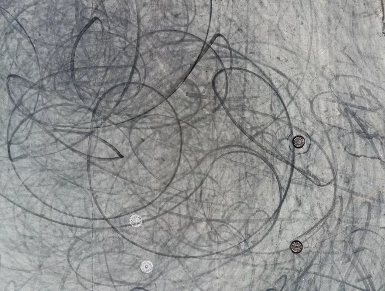 JOIA MAGAZINE - Revista impresa y digital sobre artes visuales