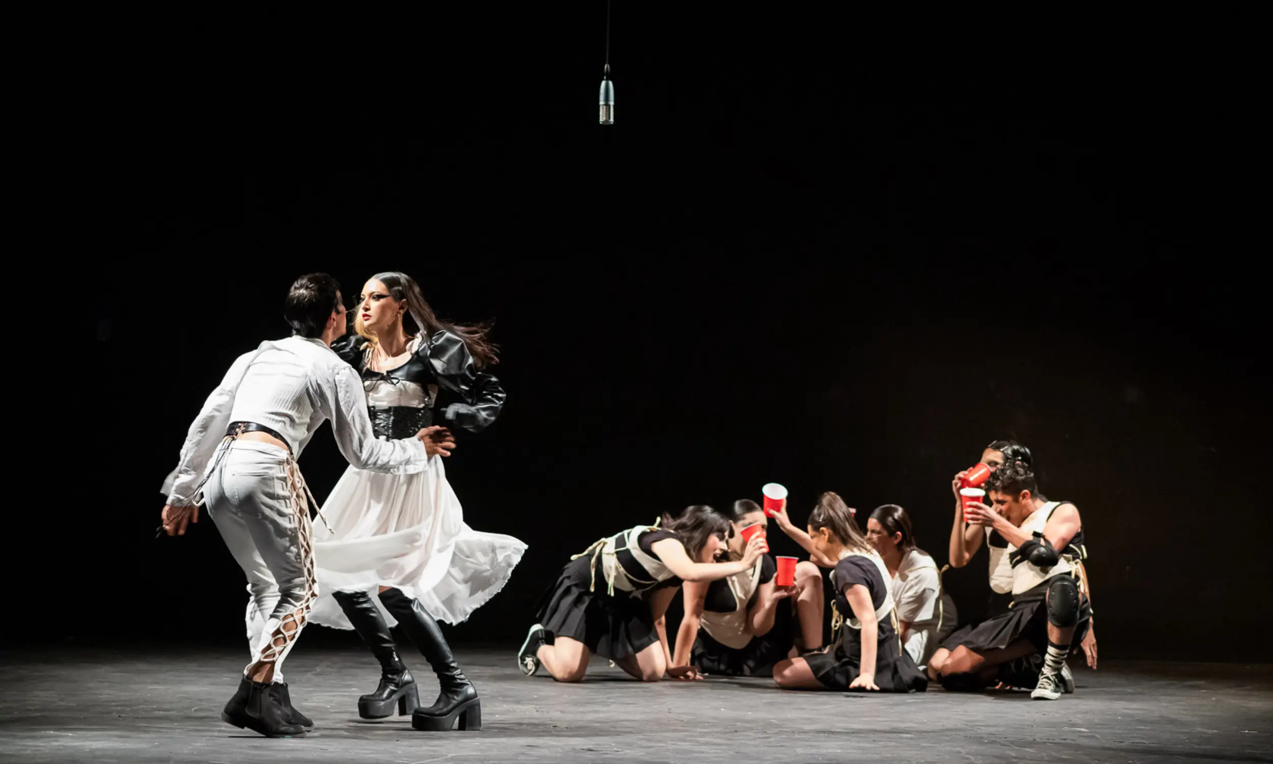 “Medea” emprende gira nacional con innovadora adaptación contemporánea - JOIA